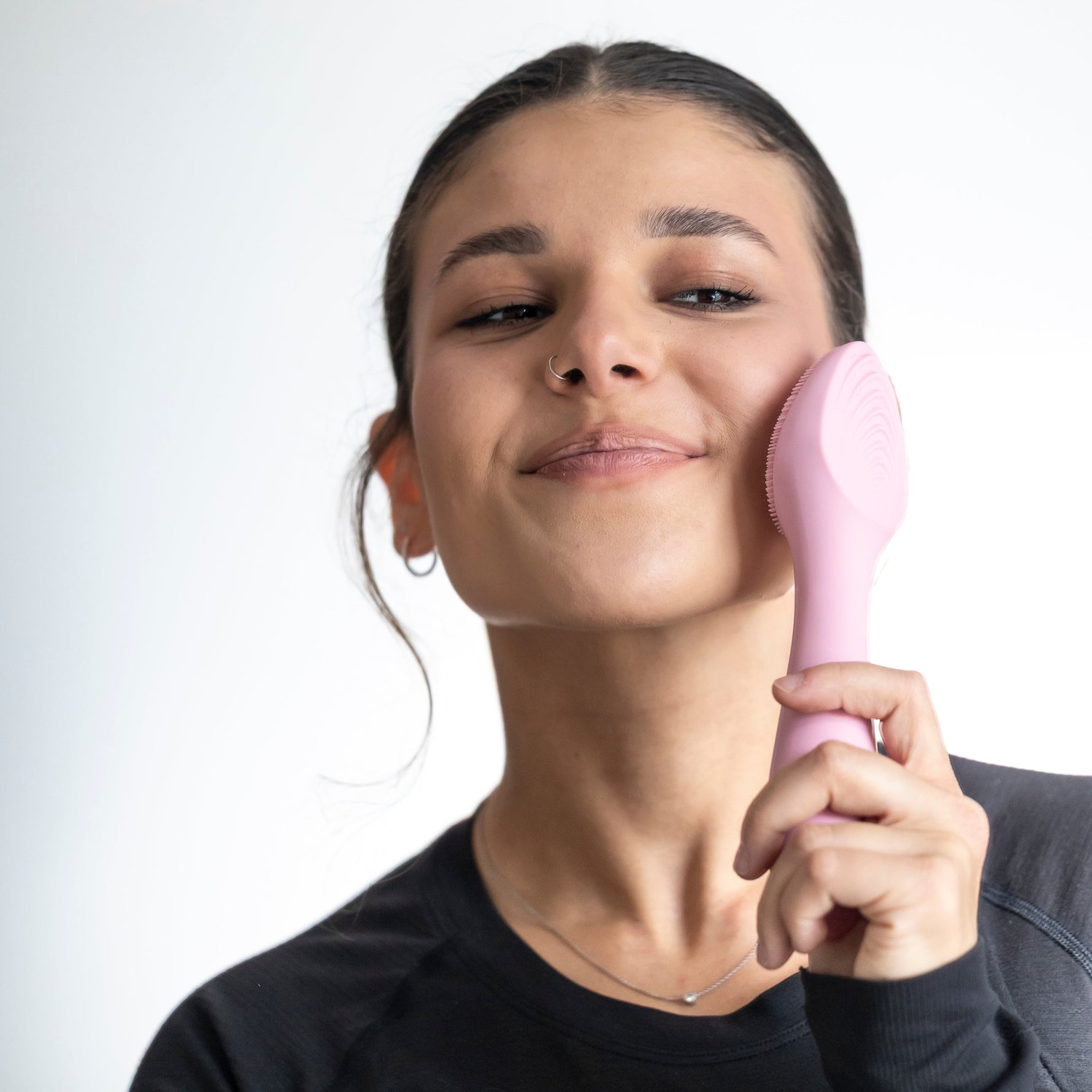 Spade Facial Cleansing Device – Pop Sonic LLC